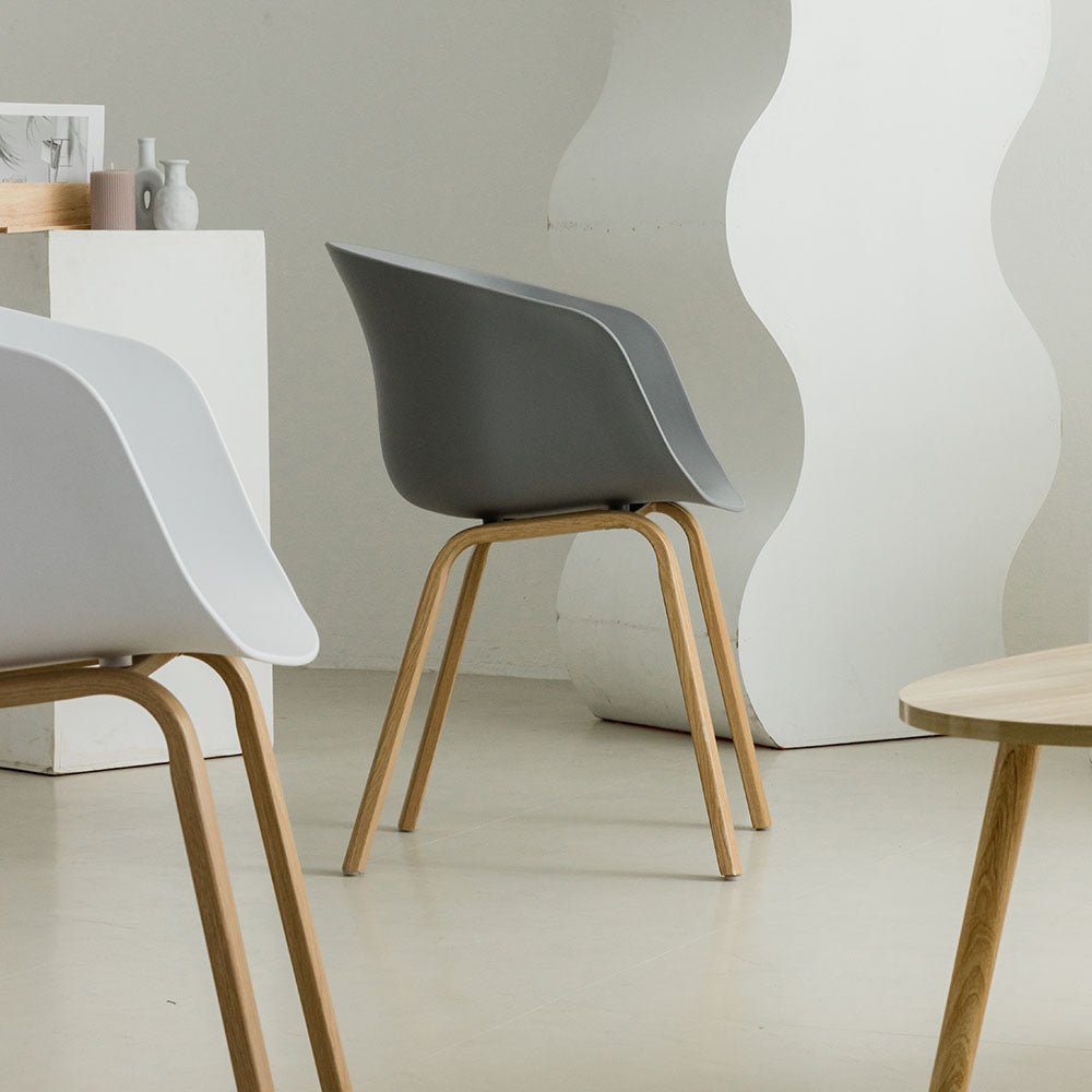 HEY Chair with Armrest เก้าอี้รับประทานอาหาร มีที่วางแขน ขาเหล็กลายไม้ ...